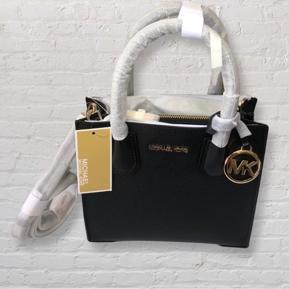 Michael Kors | Bags | Nwt Michael Kors Mercer Md Messenger | Poshmark